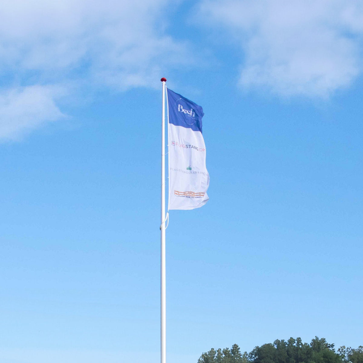 Glasfiberflagstang 16 m til Erhverv – Flagstang til Store Virksomheder